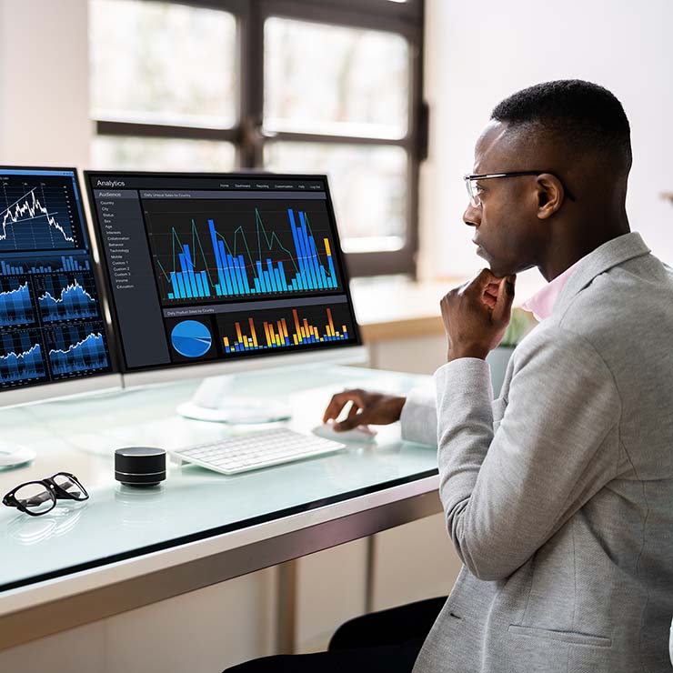 Using Data Visualization Throughout the Entire Data Lifecycle